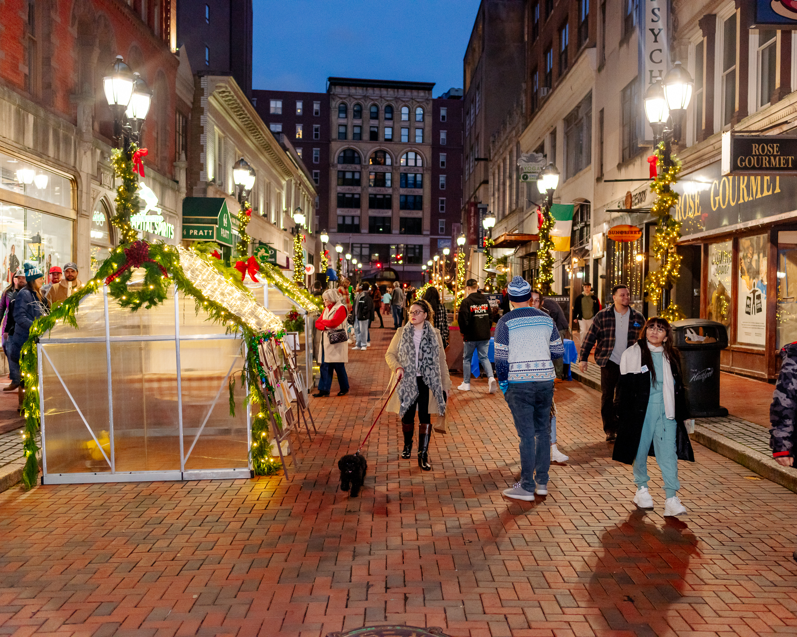 Pratt Street Winter Village ⋆ Hartford Has It