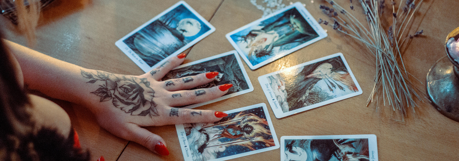 Ten Powerful Ways To Use Oracle Decks